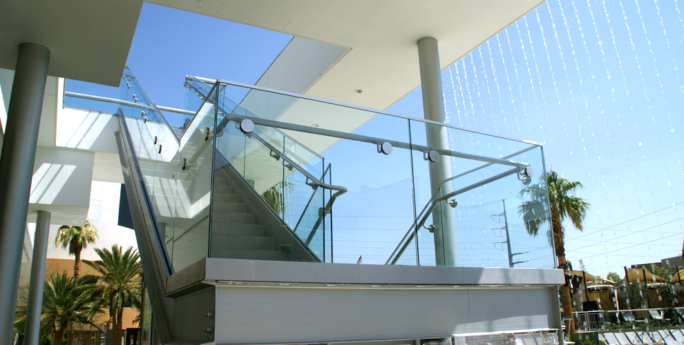 GRS Railing Systems Installation Image Gallery of C.R. Laurence TAPER ...