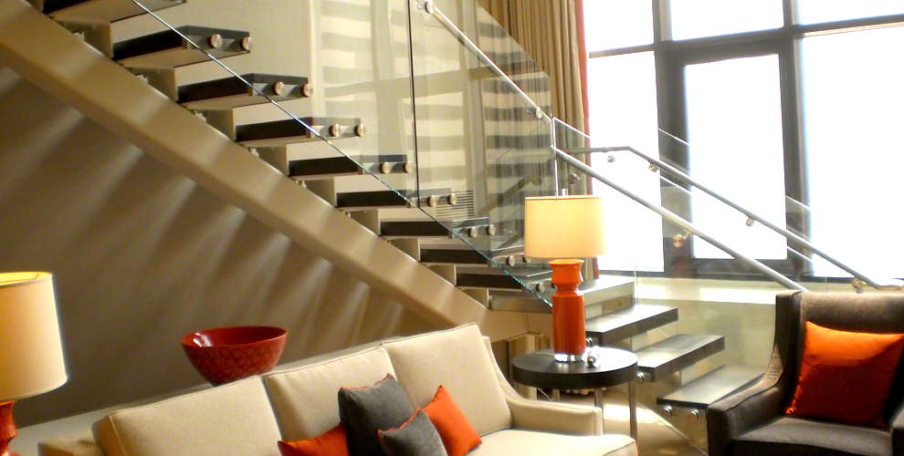 SRS Railing Systems Installation Image Gallery of C.R. Laurence TAPER ...